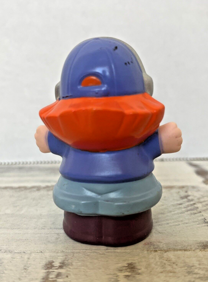 Fisher Price Little People Red Haired Pilot Airline Girl 2005 Figure ...