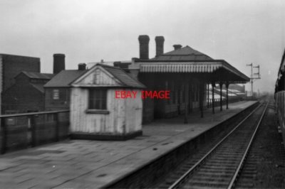PHOTO WIDNES SOUTH RAILWAY STATION IN 1963 | eBay UK