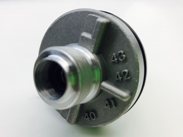 TH400 Speedometer Housing W/ 44 & 15 Tooth Gear Bracket O-Ring Seal ...