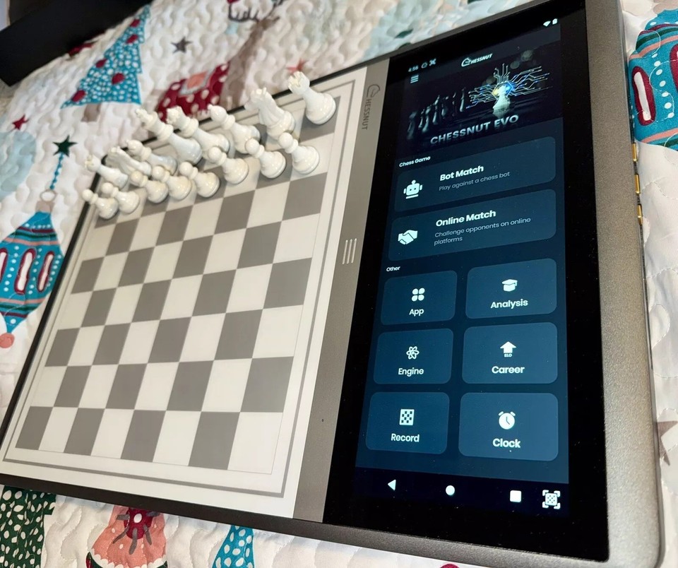 Chessnut EVO Ultra Smart AI Chess Board - AI Bot and Online Chess ...