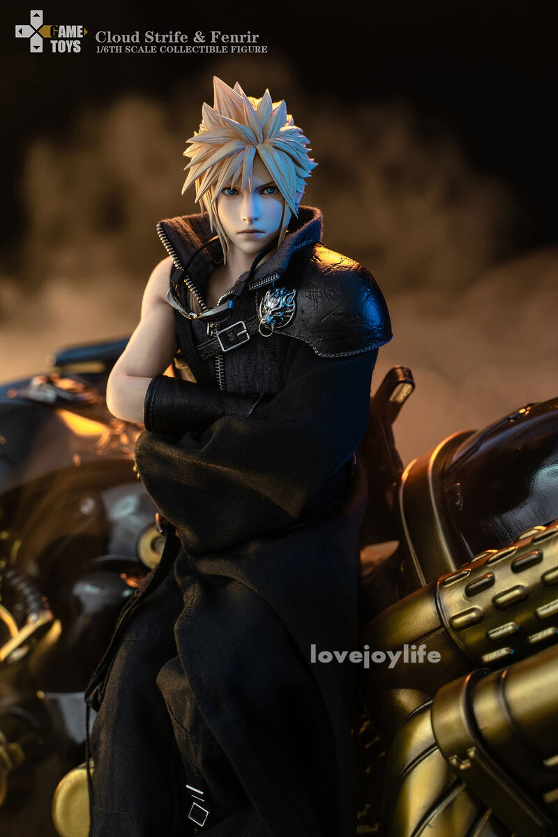 GAMETOYS 1/6 Cloud Strife & Fenrir GT-006C Action Figure GAMETOYS 1/6 Cloud Strife & Fenrir GT-006C Action Figure