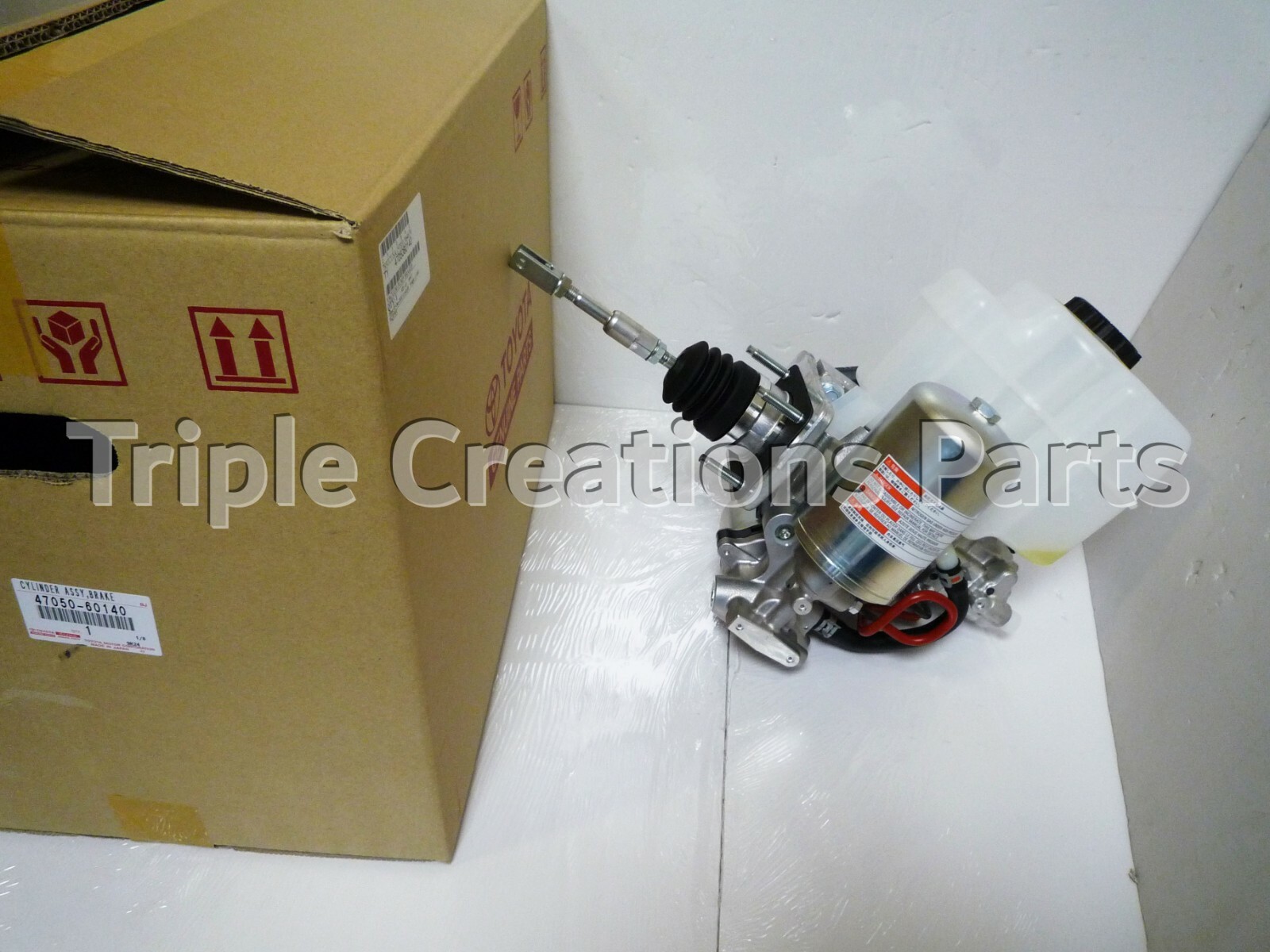 4705060140 GENUINE Toyota BRAKE BOOSTER ASSY, W/MASTER CYLINDER 47050 ...