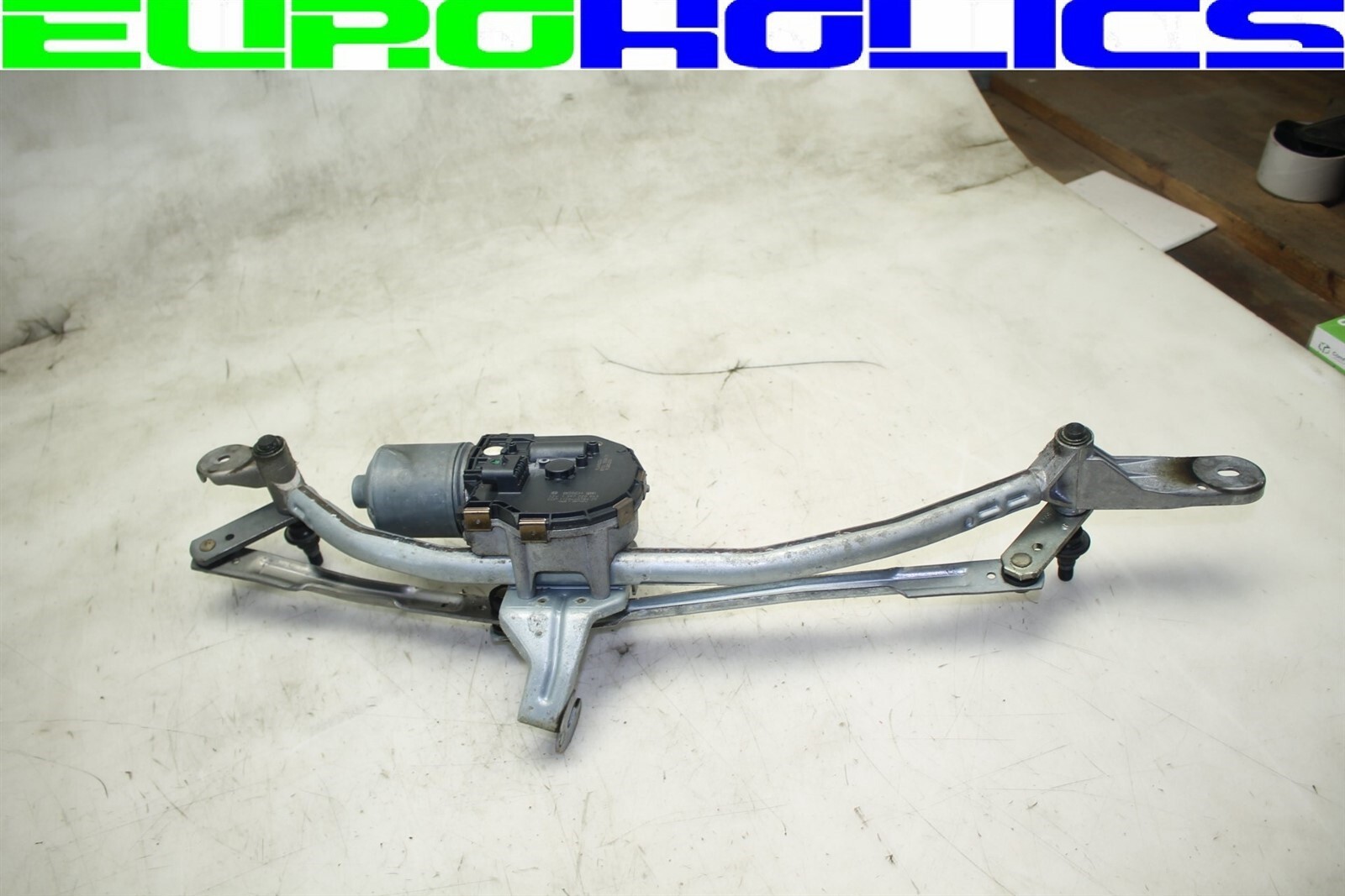 OEM BMW F01 750i 09-15 Windshield Wiper Linkage Transmission Motor ...