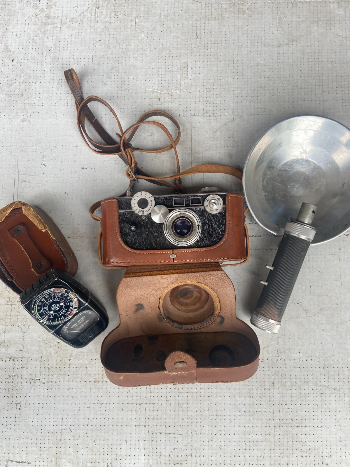Rare Argus C3 Camera, Carrying Case, Flash and Light Meter | eBay