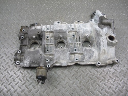 1999-2001 PORSCHE 911 996 3.4L M96.04 ENGINE RIGHT CYLINDER HEAD VALVE ...
