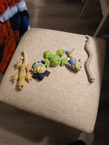 Vintage Sand Filled Stuffed Animals Lizards Turtle Snake , Fish & Frog ...