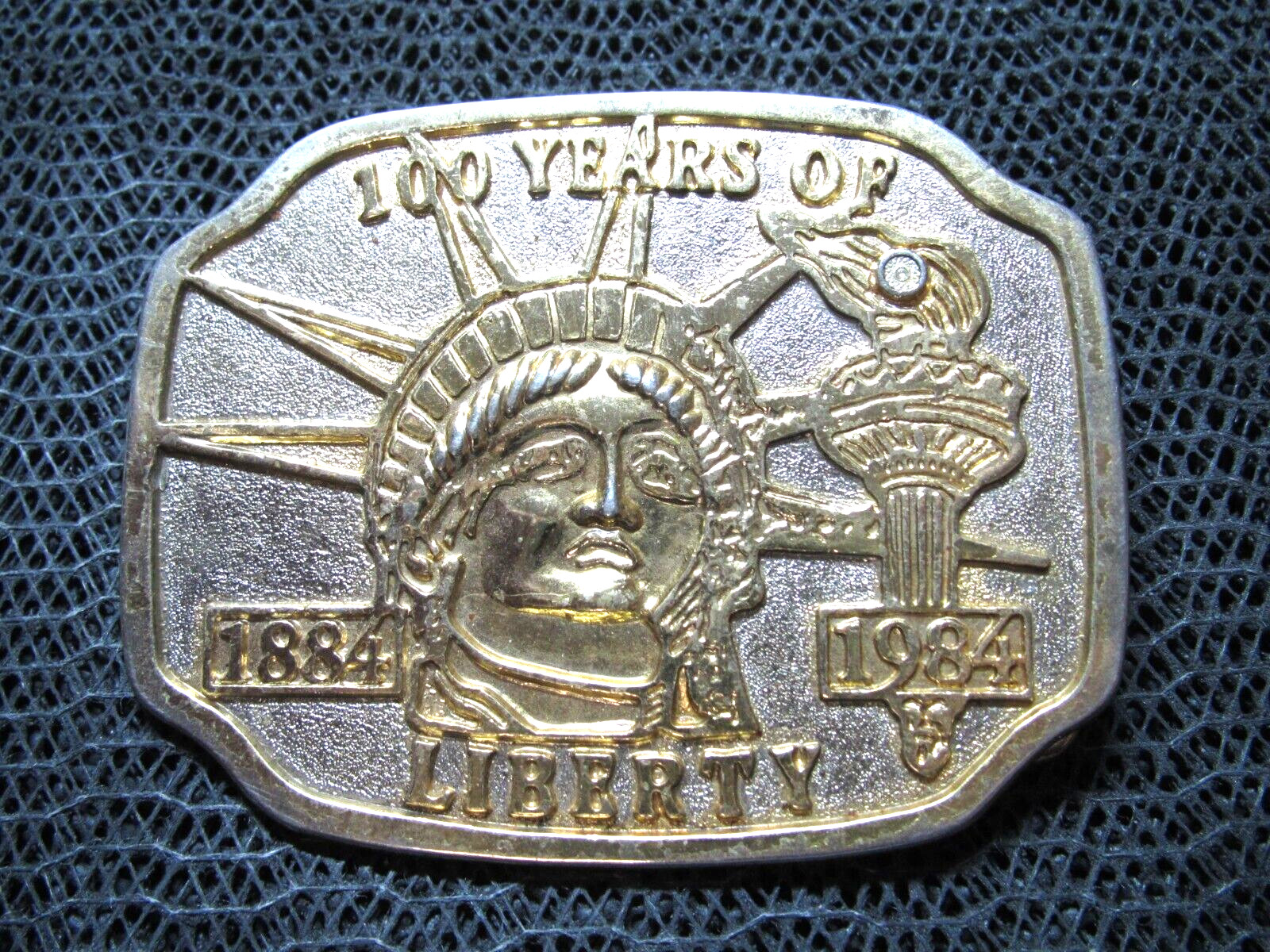 100 YEARS OF LIBERTY STATUE OF LIBERTY DIAMOND INLAID… - Gem