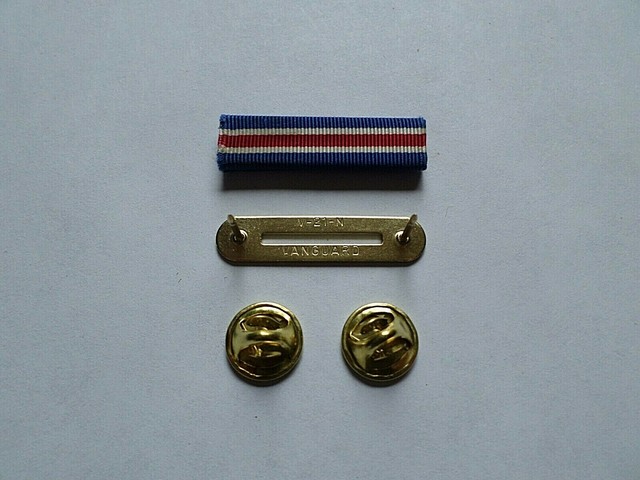 ARMY RESERVE ARCOTR RIBBON WITH BRASS RIBBON HOLDER US MILITARY ISSUE ...