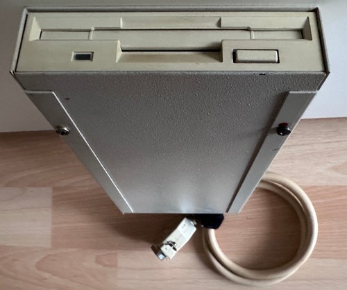 External Disk Drive, Compact for Amiga 500 - A4000, Cdtv Works | eBay