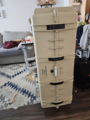 Explorer Case 10840 Empty, W/ Metal Clips And Butterfly Latches. No ...