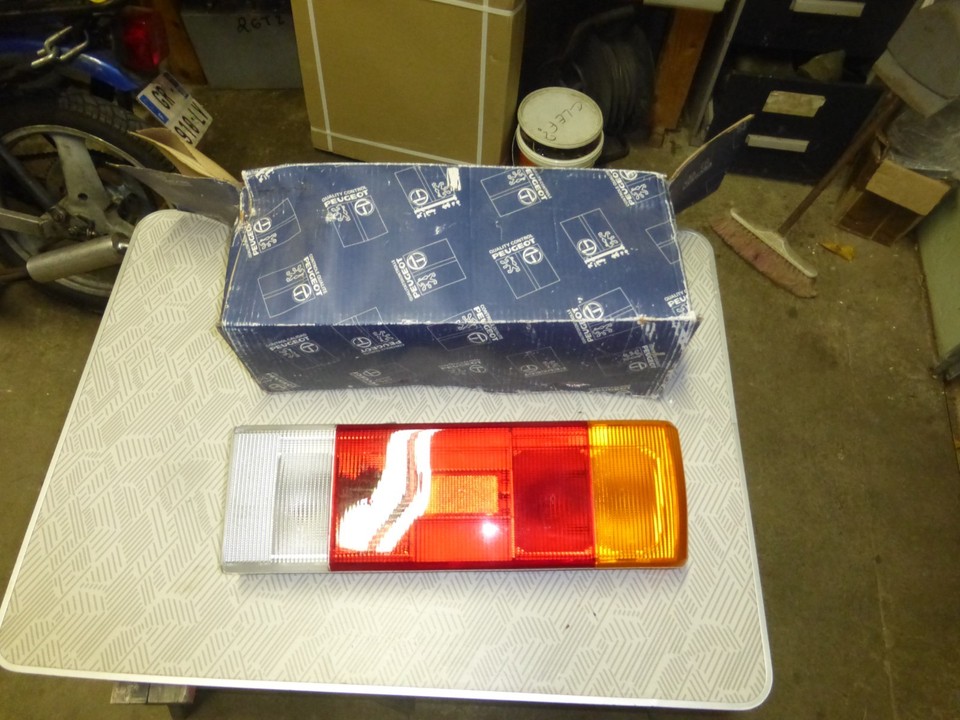 Fanale Posteriore Destro Completo Con Placchetta Talbot Solara Nuovo ...