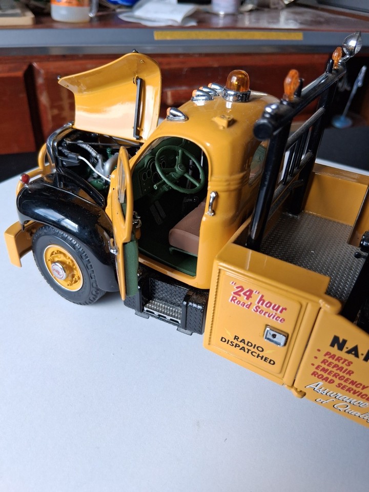 First Gear 1/25th Mack B-61Wrecker Napa 49 die cast model | eBay