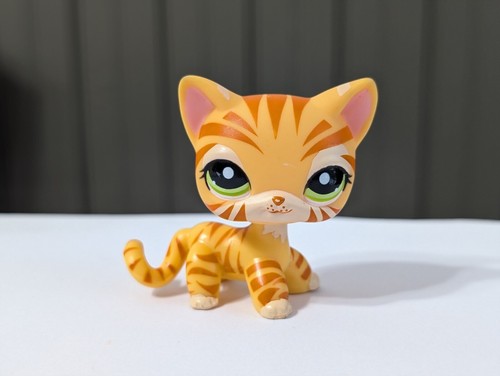 Authentic Littlest Pet Shop Lps 1451 Shorthair Tiger Striped Cat Green ...
