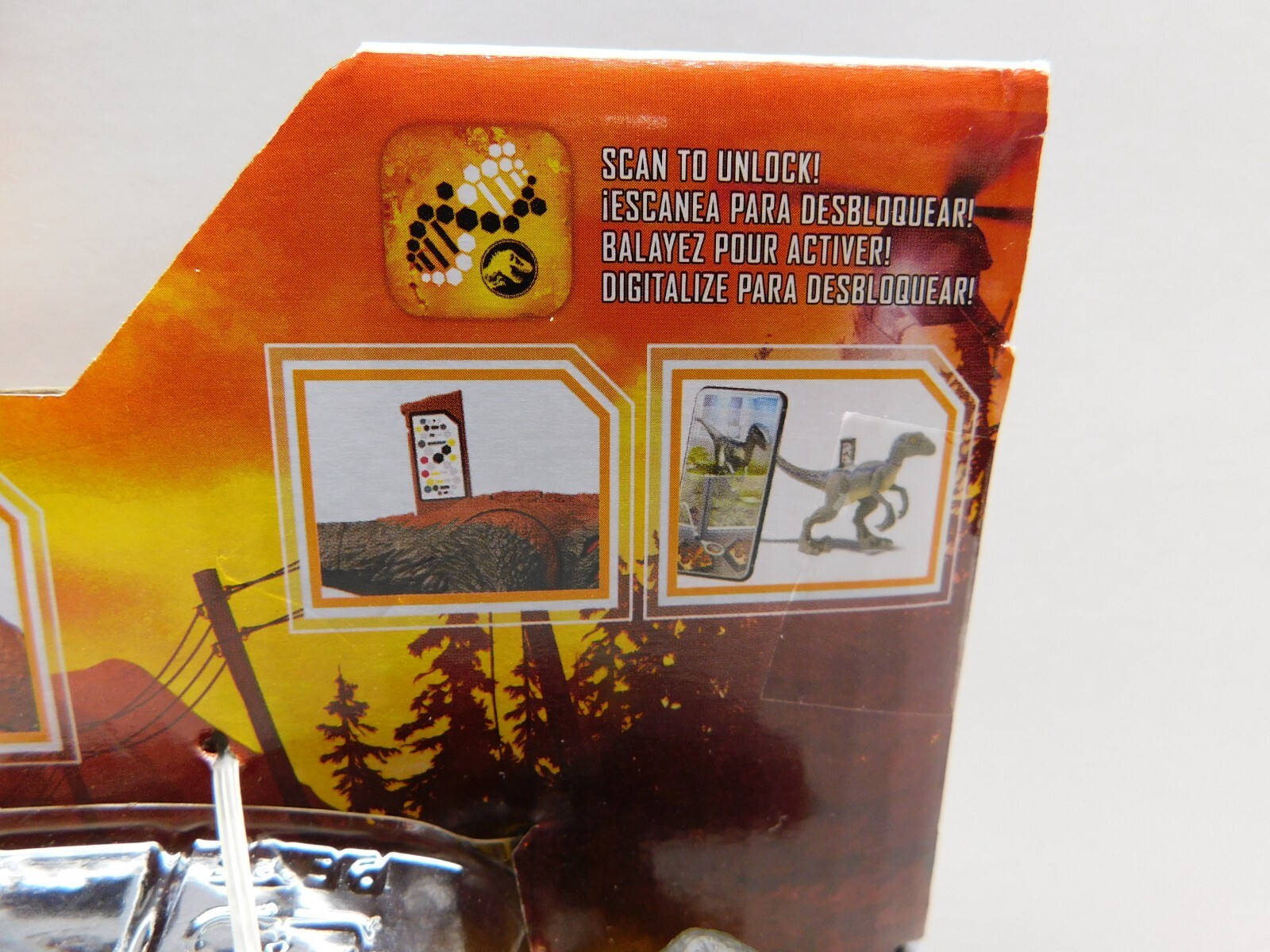 Mattel Jurassic World Pyroraptor 3 in Action Figure - New