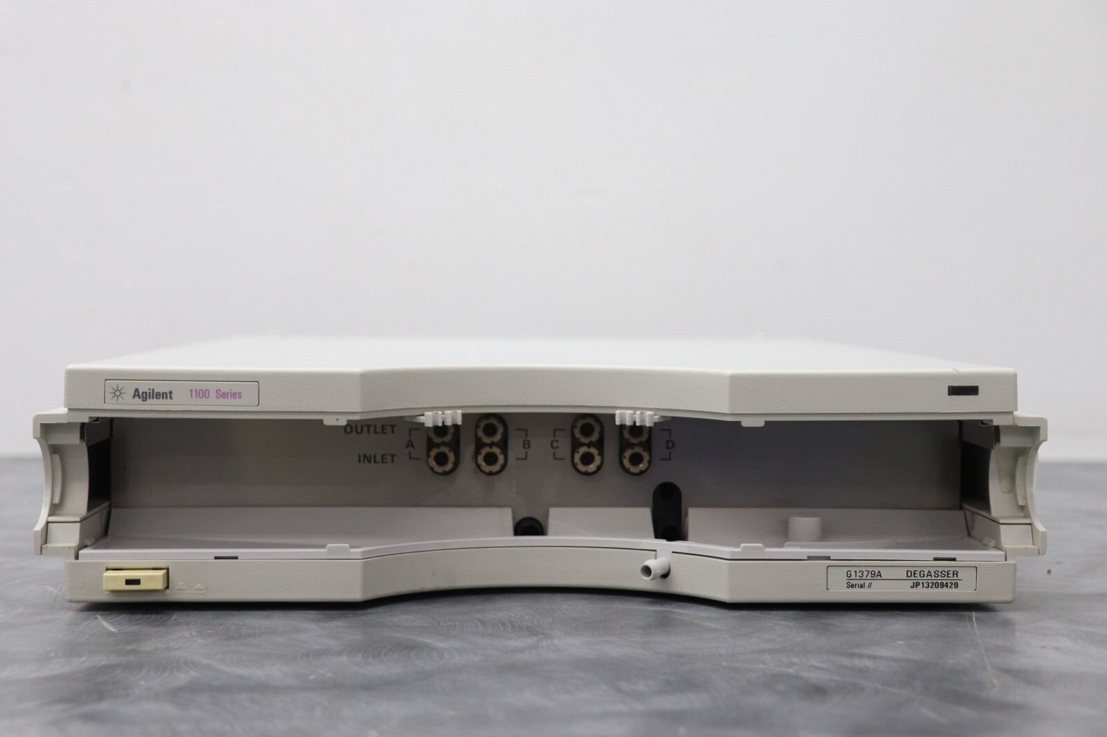 Agilent 1100 HPLC G1379A Micro Vacuum Degasser for sale online | eBay