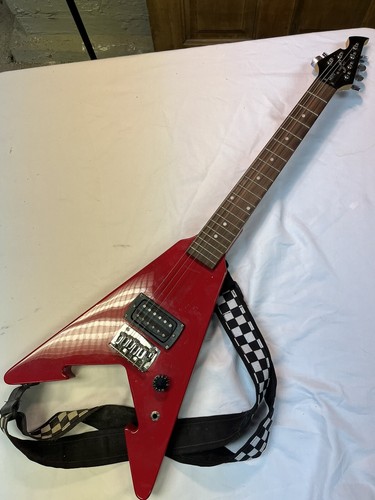 First Act Electronic Guitar ME273 Red For Parts Or Need Repairs, 1 ...