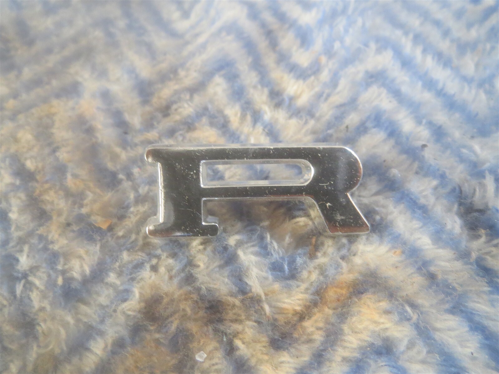 NOS 1970 1971 MERCURY CAPRI HOOD LETTER "R" NEW OLD STOCK OEM | eBay