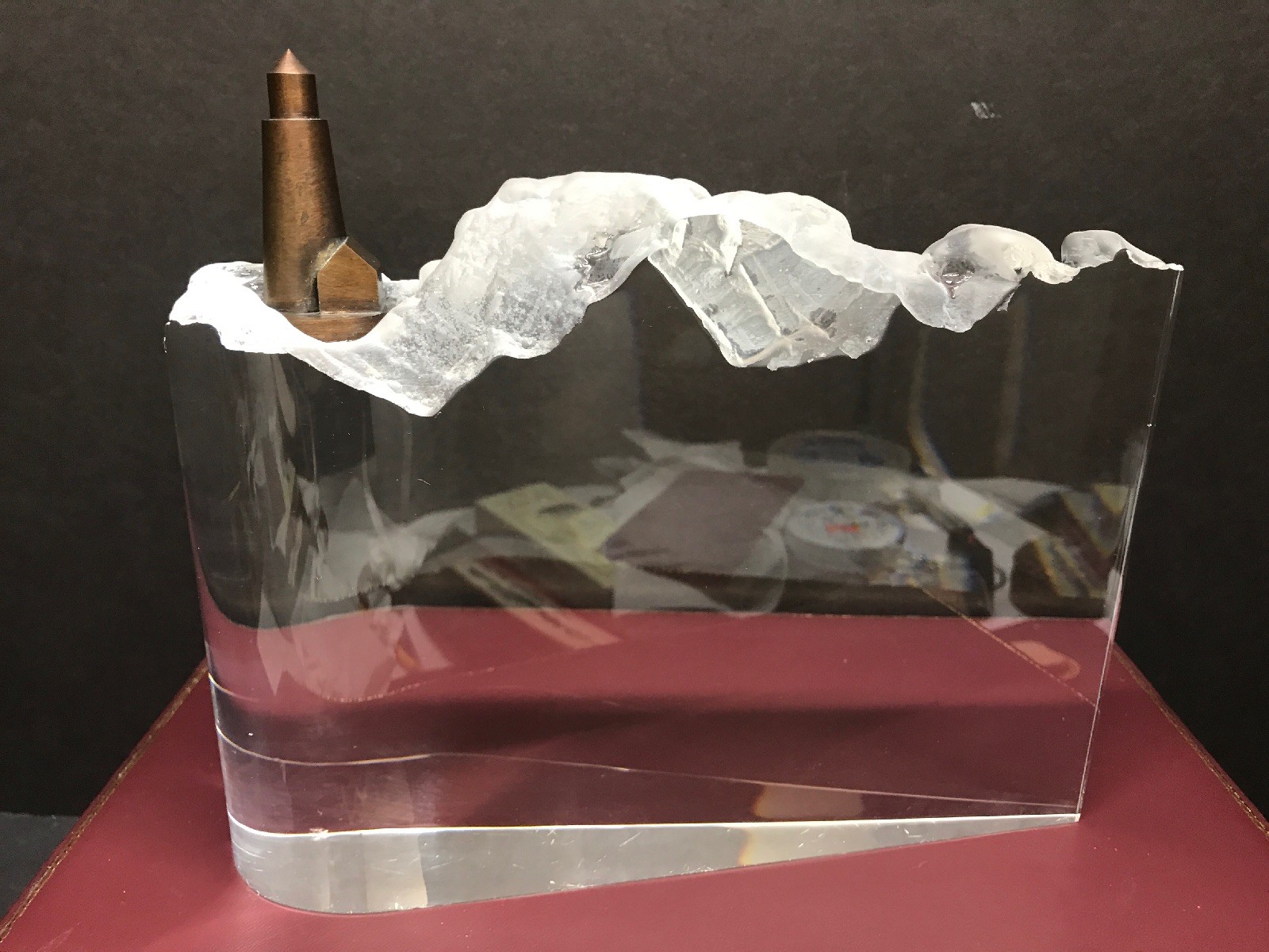 VTG 1993 STEUBEN ART HEAVY GLASS LARGE * LIGHTHOUSE * DAVID DOWLER RED ...