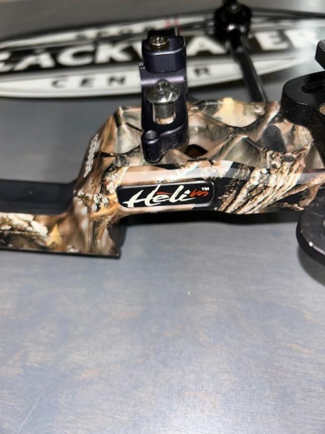 Used Mathews Heli-M Right-Handed Bow in Lost Camo | eBay