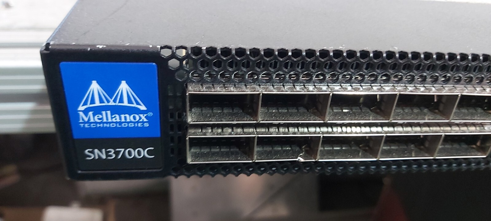 Mellanox Spectrum-2 SN3700C 32 port 100 Gigabit QSFP28 Switch Make ...