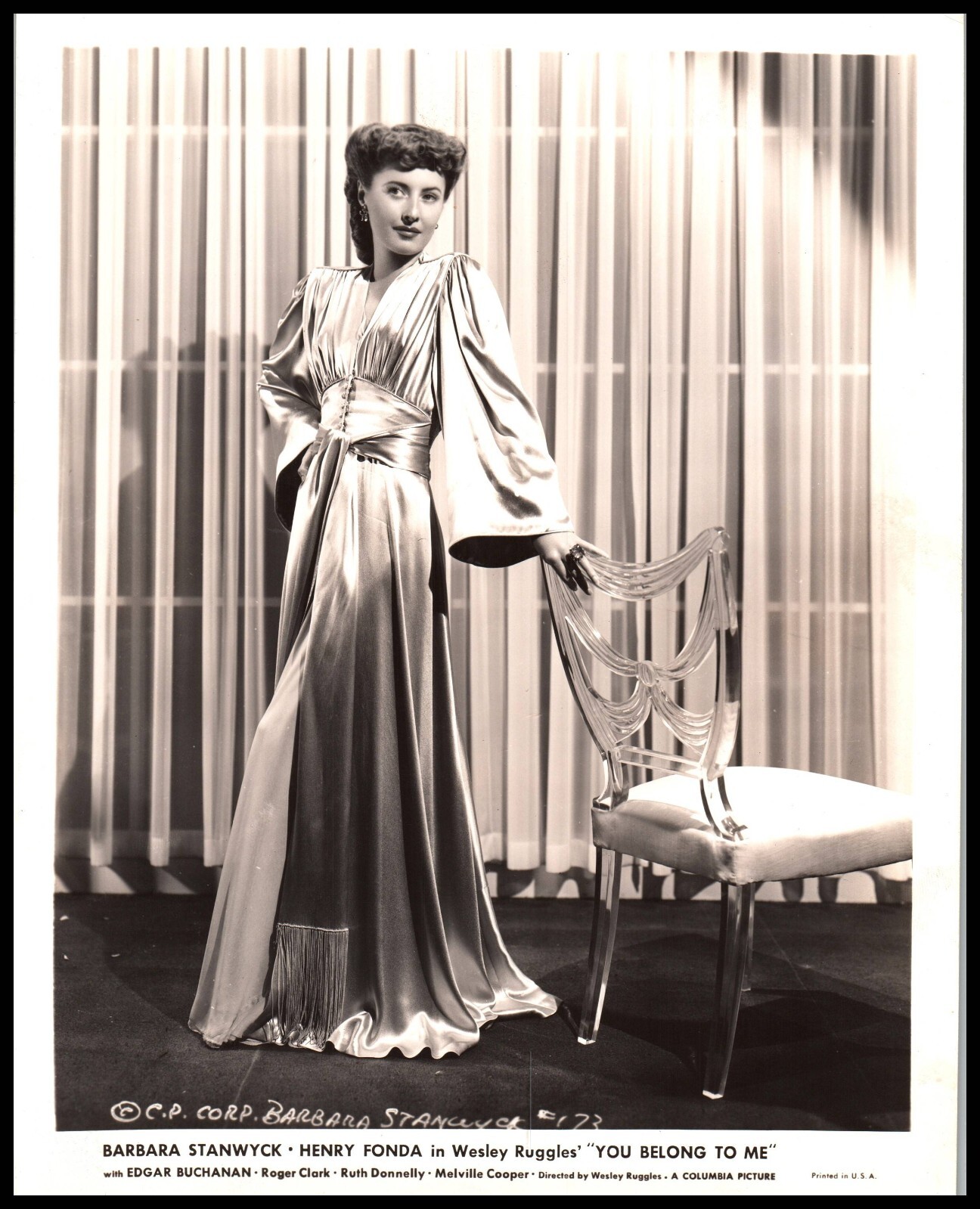 Hollywood Beauty BARBARA STANWYCK STUNNING PORTRAIT 1930s STYLISH POSE ...