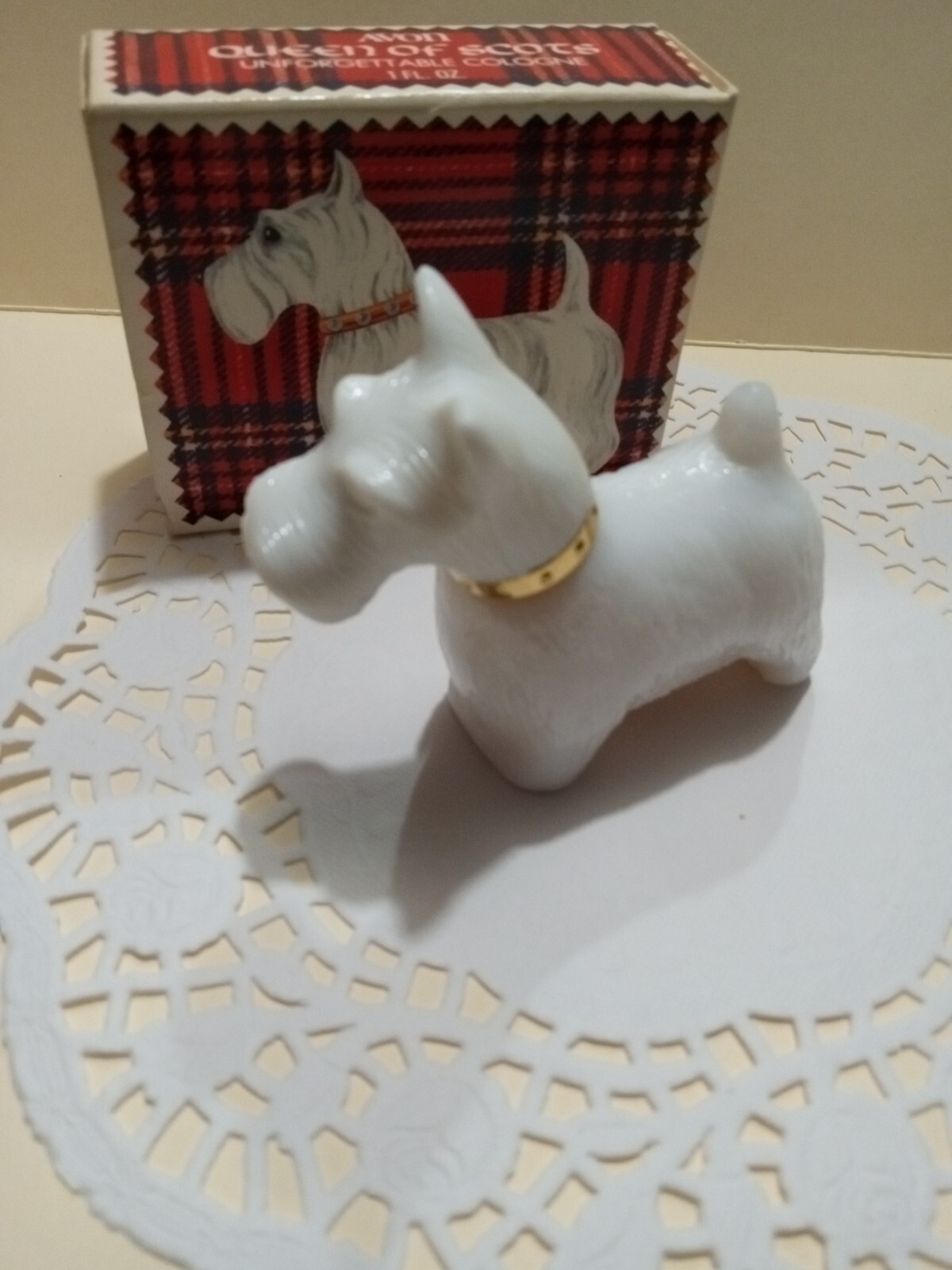 Vintage AVON Sweet Honesty Perfume ~ Scottie Dog Terrier Bottle - Queen ...