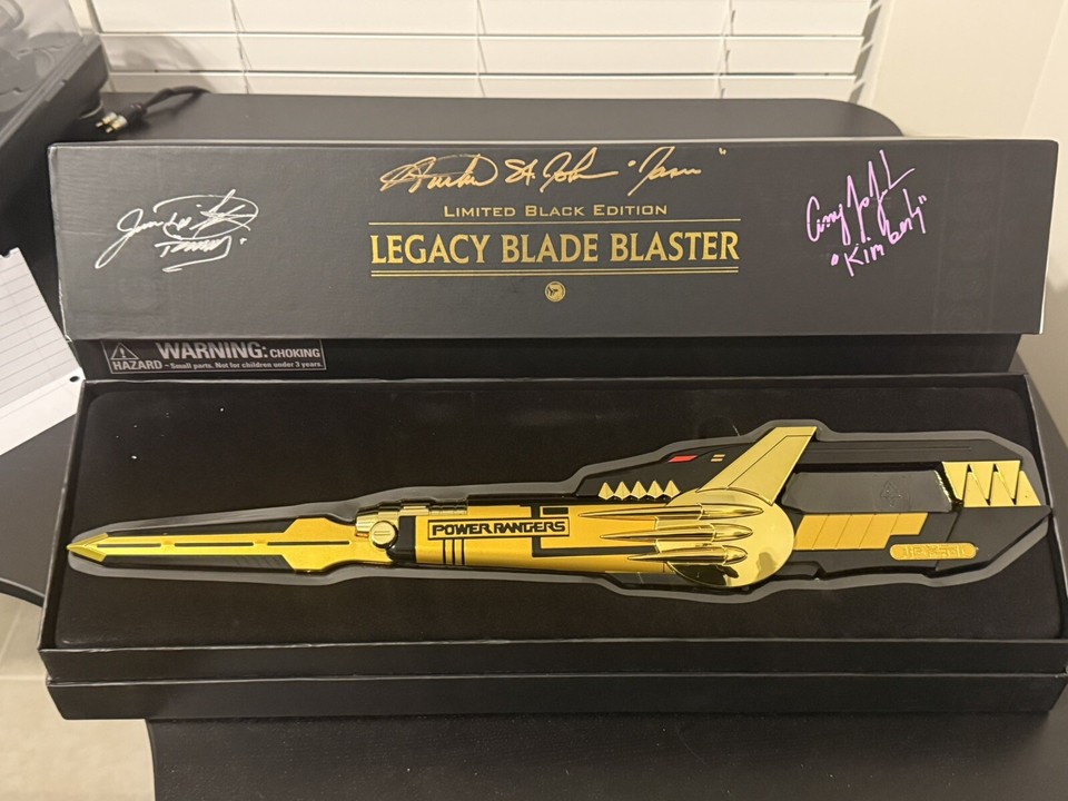 Autographed SDCC 2016 Bandai EX Power Rangers LEGACY Blade Blaster (539 ...