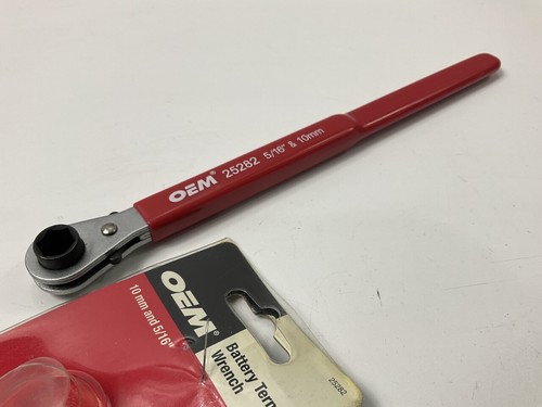 OEM Tools 25282 Battery Terminal Wrench For 5/16 Inch & 10mm Terminals ...