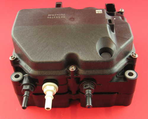 John Deere DEF Dosing Unit Pump GENUINE OEM - RE553796, 0444042067 | eBay