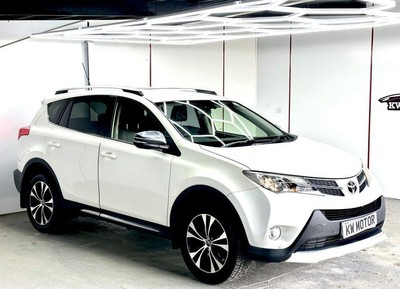 2015 Toyota RAV 4 2.2 D-CAT Invincible 5dr Auto ESTATE DIESEL Automatic ...
