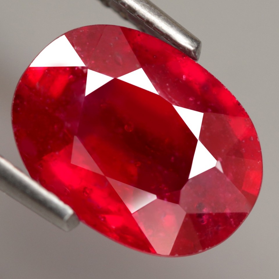 2.61Ct. Natural Gemstone Ruby Red Oval Big Madagascar Beautiful Sparkles Color! | eBay