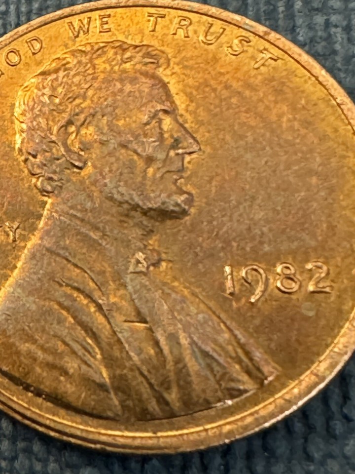 1982 Small Date, No Mint Mark, Transitional Copper Error Penny 3.056 ...