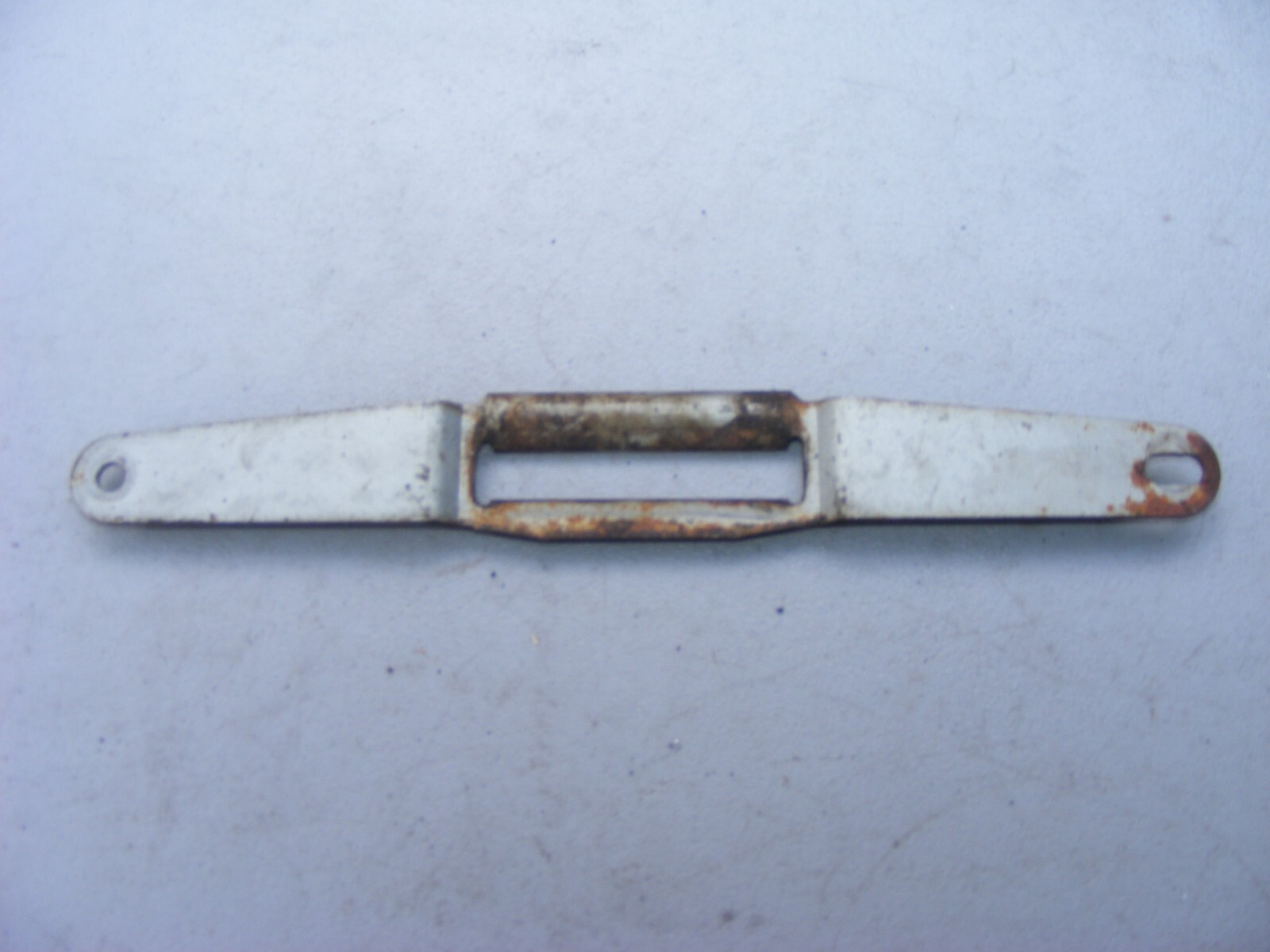 Jeep Grand Wagoneer window support bracket 319 | eBay