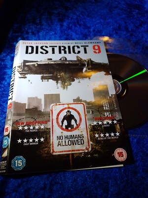 District 9 DVD 2009 South Africa Alien Invasion Sci-Fi Movie ...