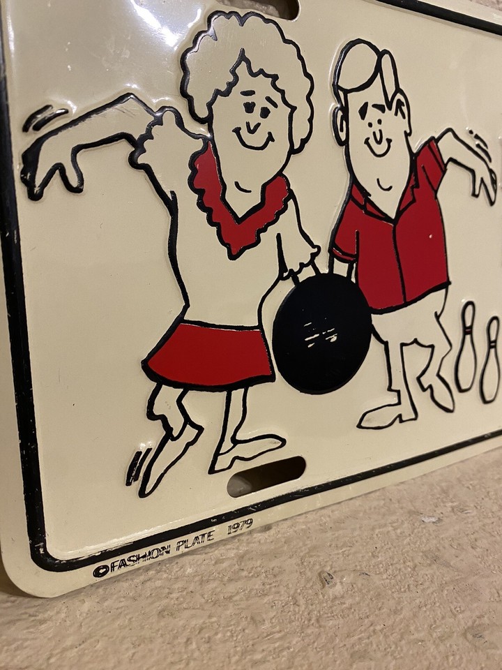 1979 VINTAGE “Bowling Is A Ball” Car License Plate Decoration Sign Rare ...