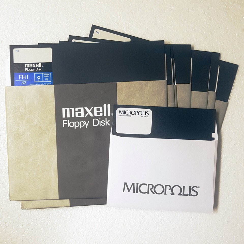 Maxell 8" Hard-Sectored Floppy Disk NOS - 8 Inches! vintage giant disk ...