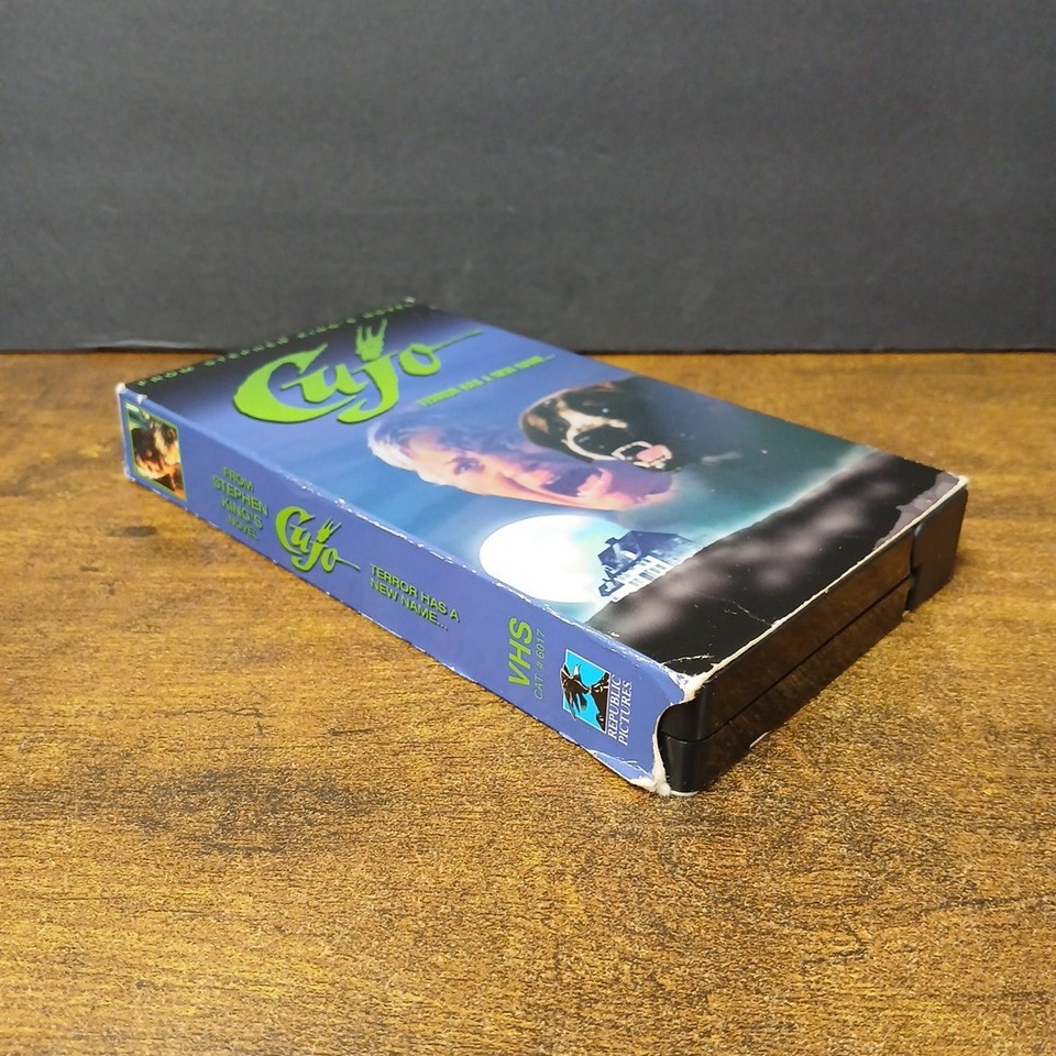 Cujo VHS - Rabid Dog Horror Thriller Movie - Dee Wallace - Stephen King ...