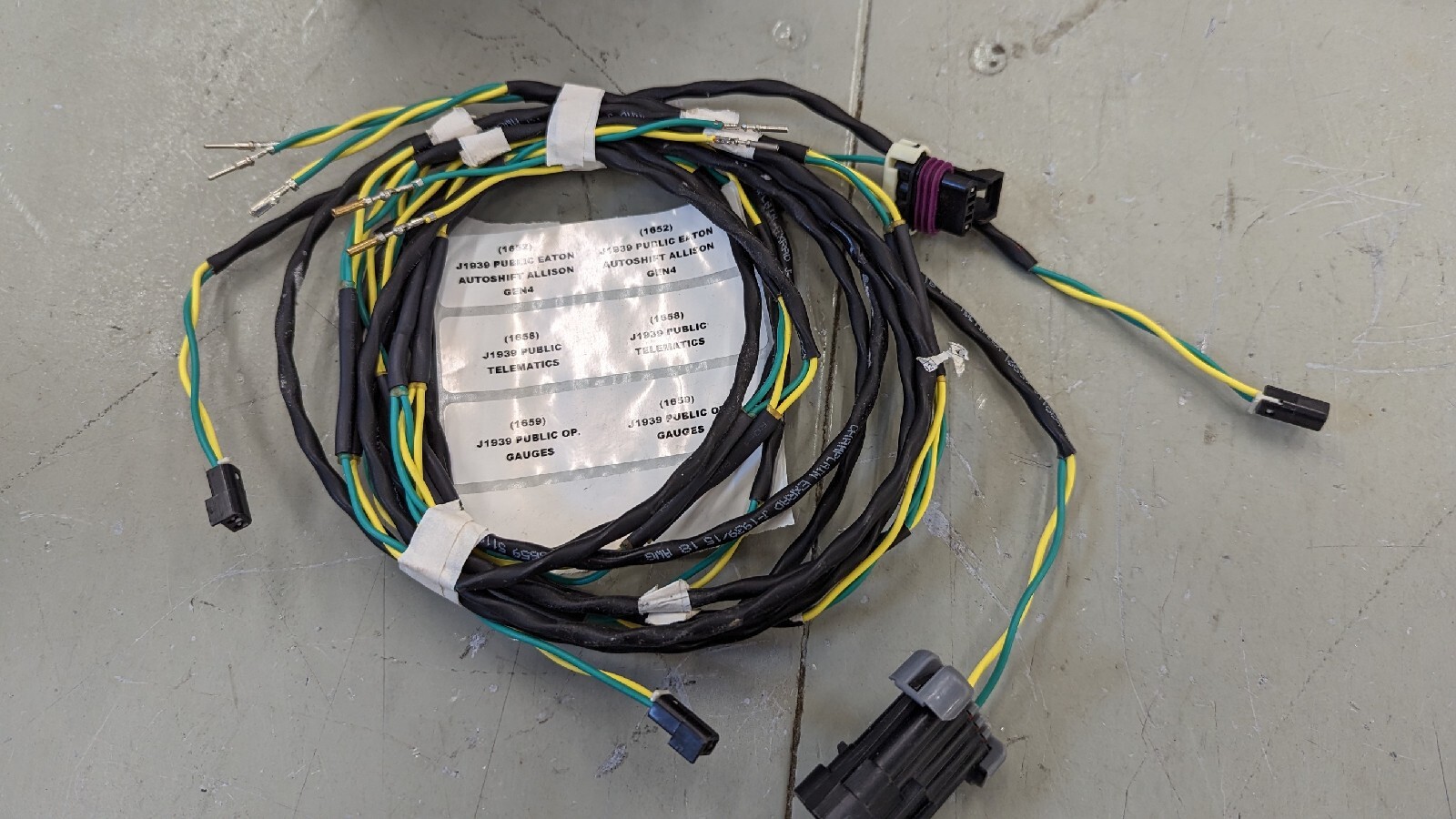 3604140C93 International HARNESS TRANSMISSION WIRING DELUXE J1939 VORAD ...