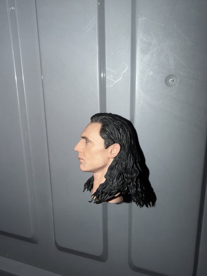 Hot Toys · Loki · Thor: Ragnarok (2018) Marvel · MMS472 1/6 Head Sculpt ...