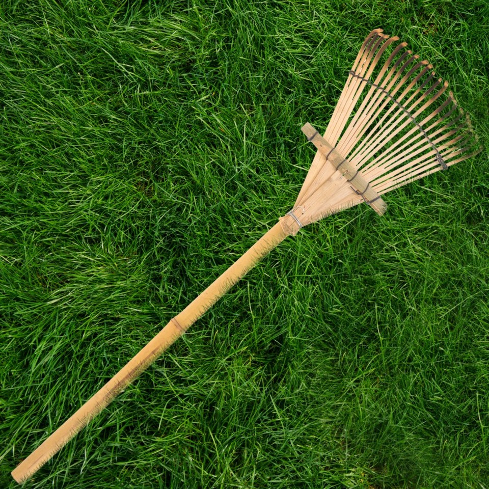 Set of 2 Garden Rake Gardening Bamboo Hand Rakes with Claws Child Fork ...