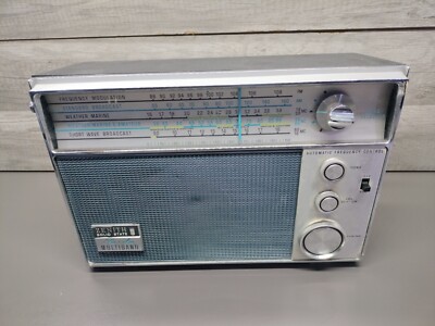 Zenith Solid State FM/AM Multiband Radio Royal 94 inter-oceanic ...