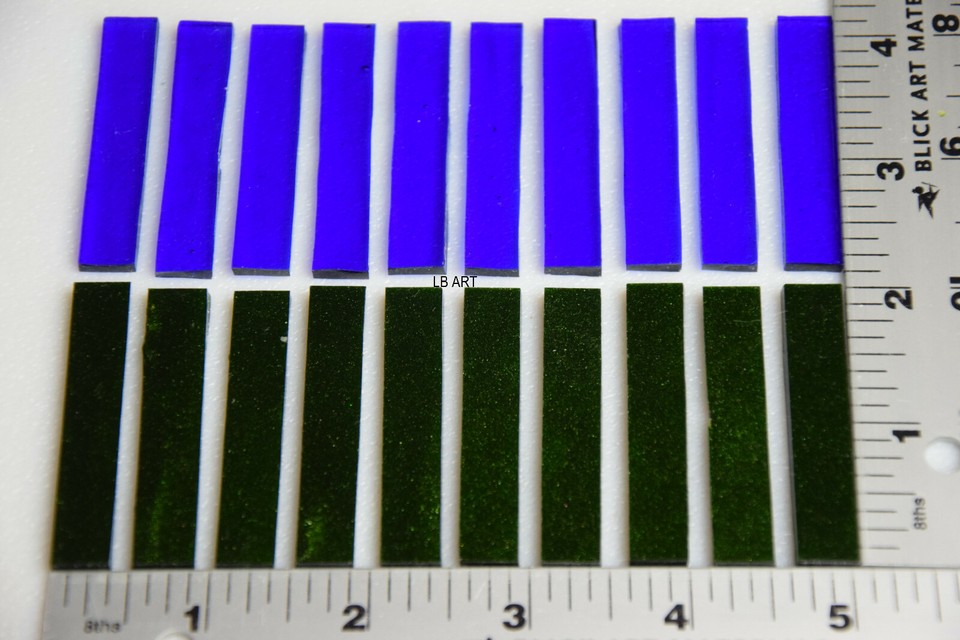 AS PICTURED 20 pcs 3/8" x 2" COBALT & LT AVENTURINE BULLSEYE GLASS ...