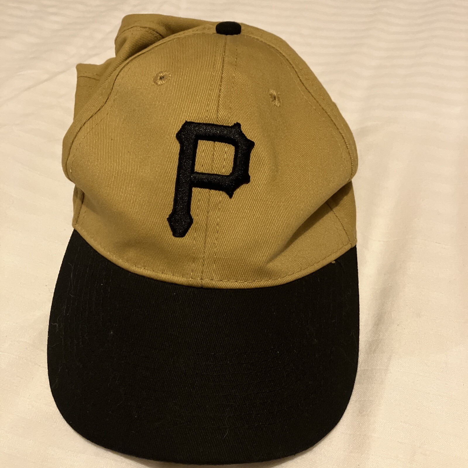 Pittsburgh Pirates Baseball Hat Cap Adult Sized Strapback MLB Baseball ...