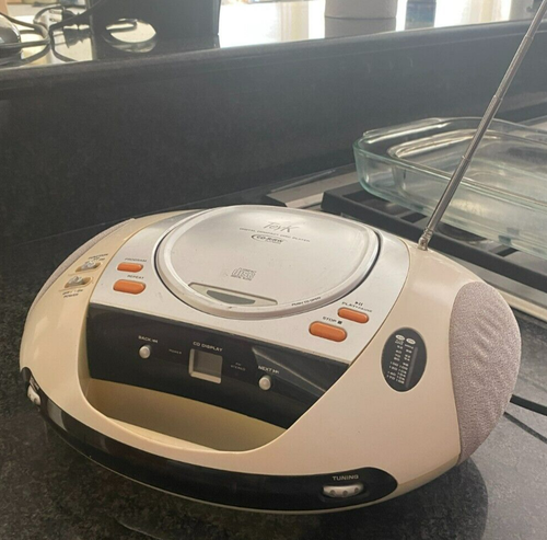 Retro TeyK Digital Compact Disc Reader AM/FM Reader | eBay