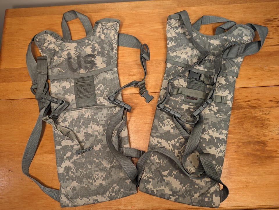 2 Genuine US Military Hydration System Carriers CamelBak MOLLE ACU Good ...