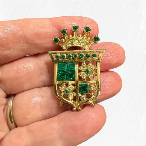 Vintage Signed Coro Crown & Shield Brooch Emerald Green Rhinestones ...