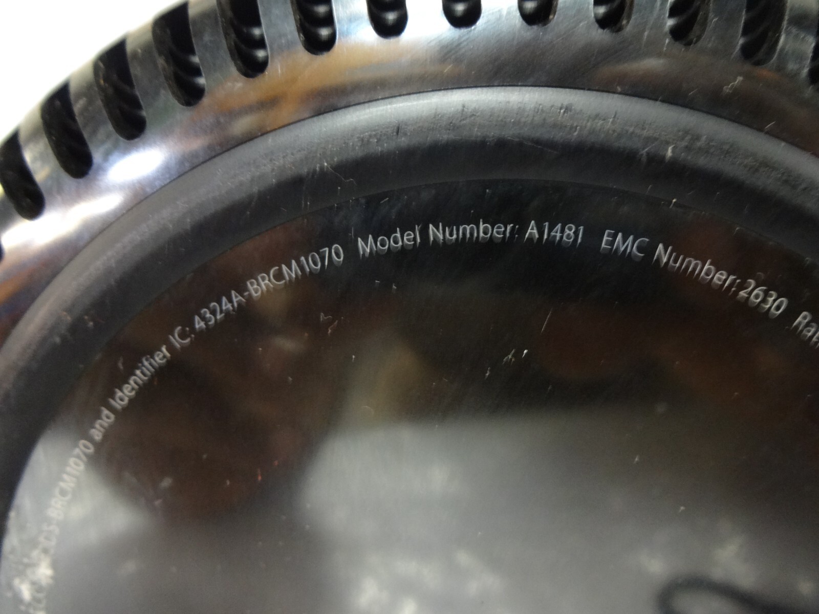 MEM LOCKED-Apple Mac Pro Xeon ES- 3.7GHz 4 CORES 12GB AMD FIREPRO D300 ...