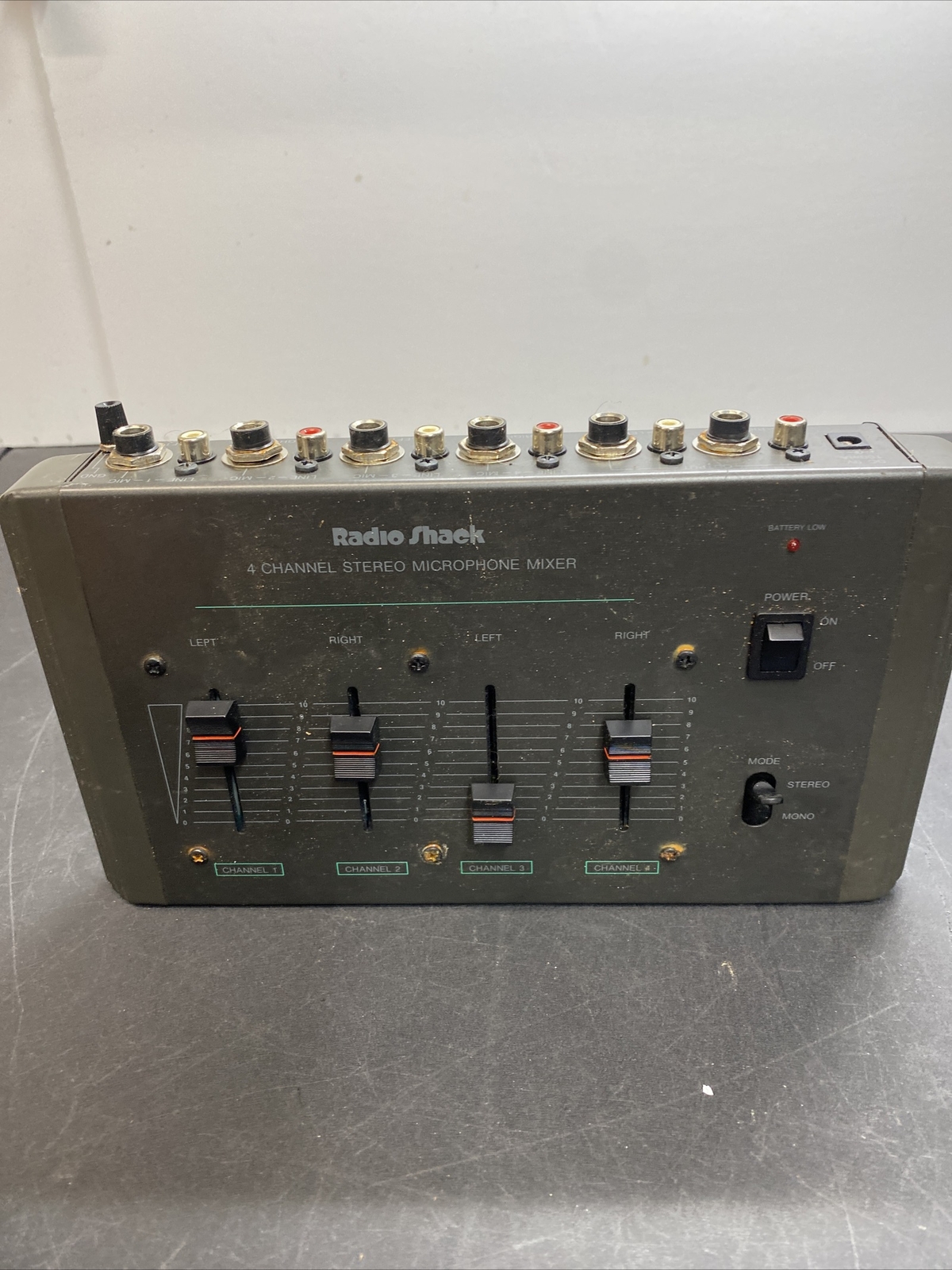 Radio Shack- 4 Channel Stereo Microphone Mixer 32-1106 No Power Cord | eBay