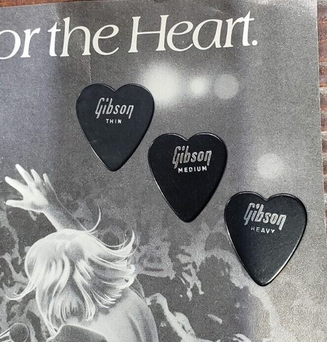 Three Gibson Heart-Shaped Guitar Picks T-M-H & Original Advertisement ...