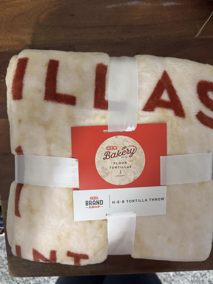 HEB Bakery Flour Tortilla Throw Blanket 70" Round H-E-B Brand Shop ...